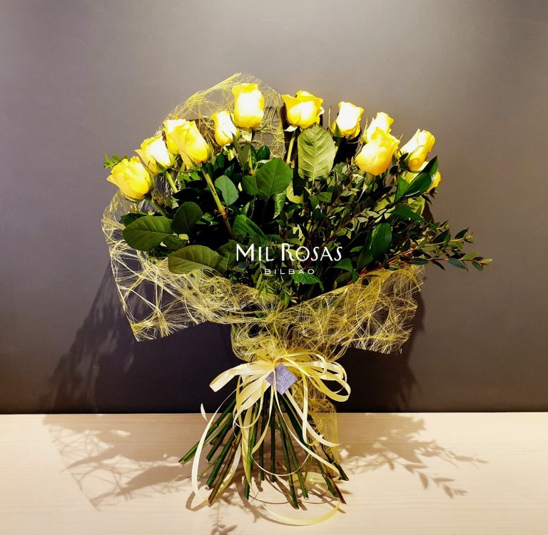 Ramo 12 rosas | Mil rosas Bilbao | Tu floristería online